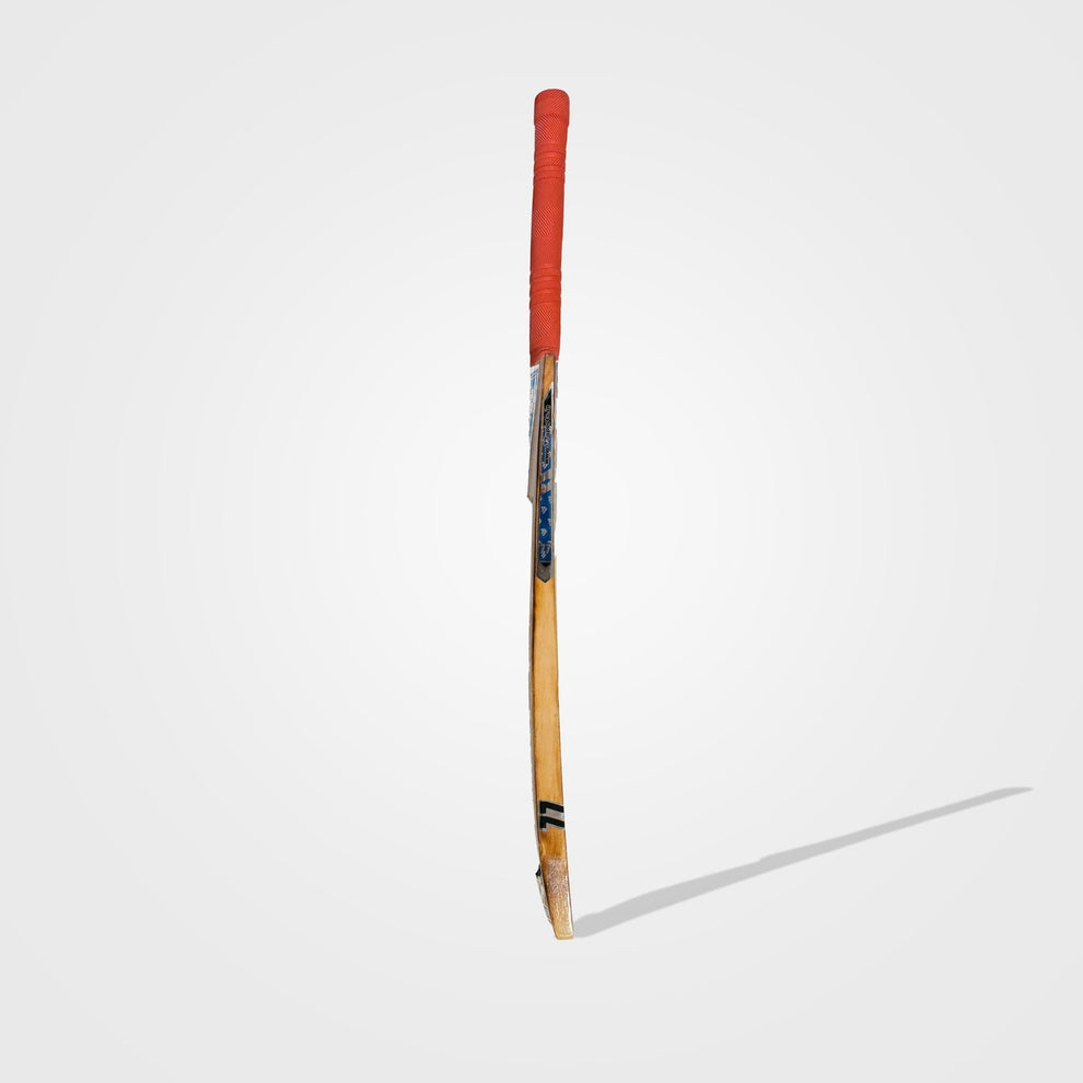 VIP BOX – Kashmir Willow Cricket Bat – 77sports in